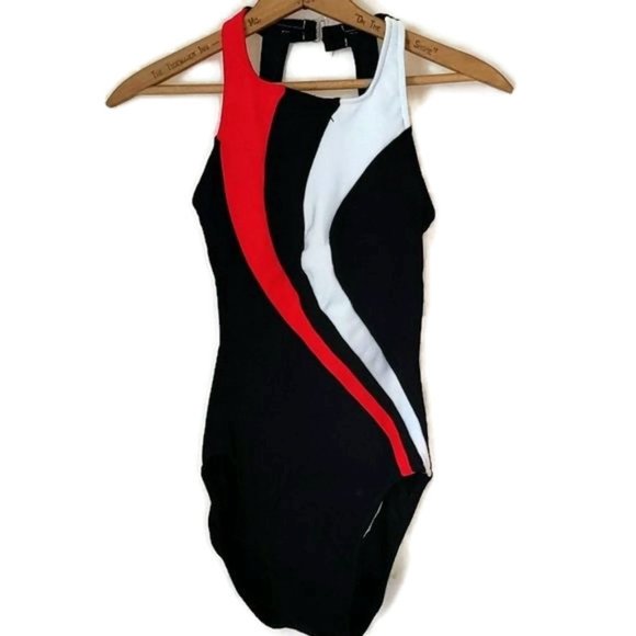 mainstream | Swim | Mainstream 6 Neck Clasp One Piece Swim Suit | Poshmark